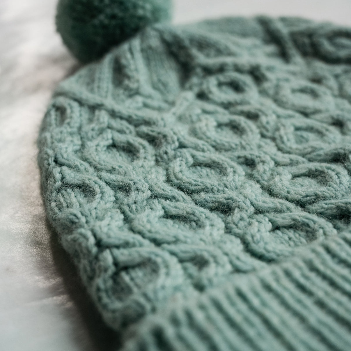 Callisto Hat Pattern – Kelbourne Woolens