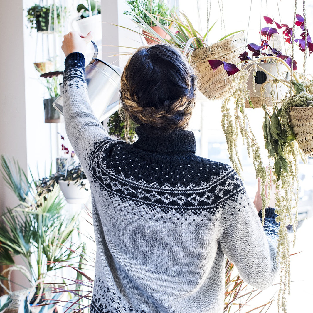 Sweater Knitting Patterns – Kelbourne Woolens